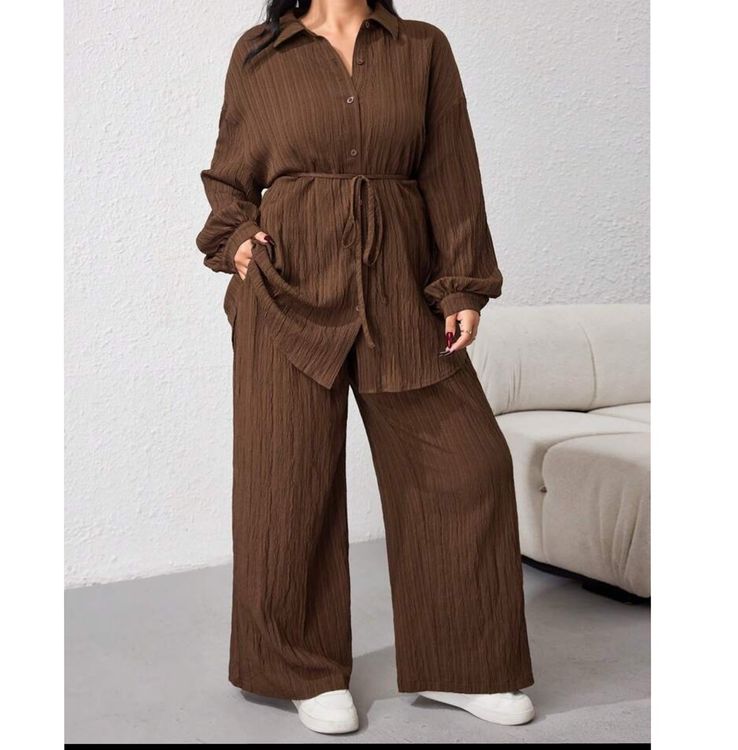 Ensembles taille 0XL (Neuf avec emballage d'origine) à Biel/Bienne pour CHF 19 – avec livraison ...