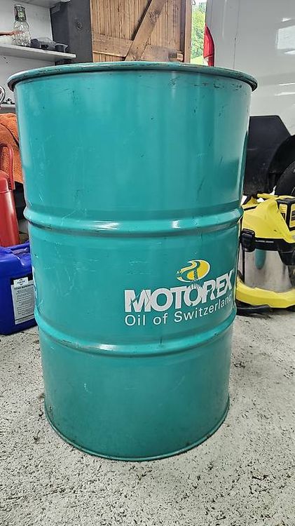 Motorex 200l Fass (Gebraucht) in Alpnach Dorf für CHF 40 – nur Abholung ...