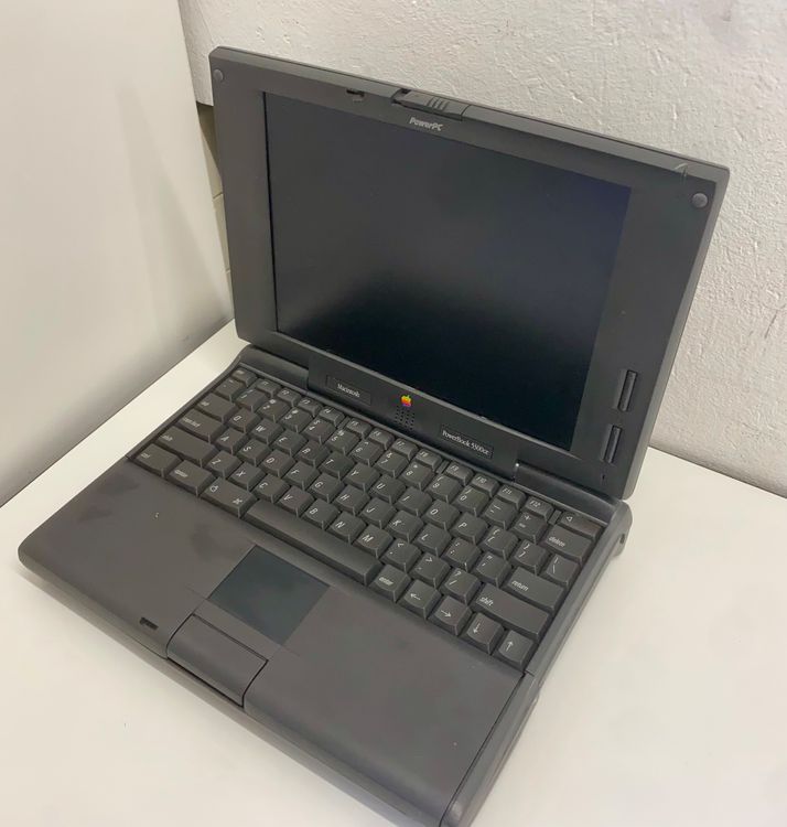 Apple Macintosh PowerBook 5300ce/1995 (Defekt) in Niederdorf für CHF 89 ...