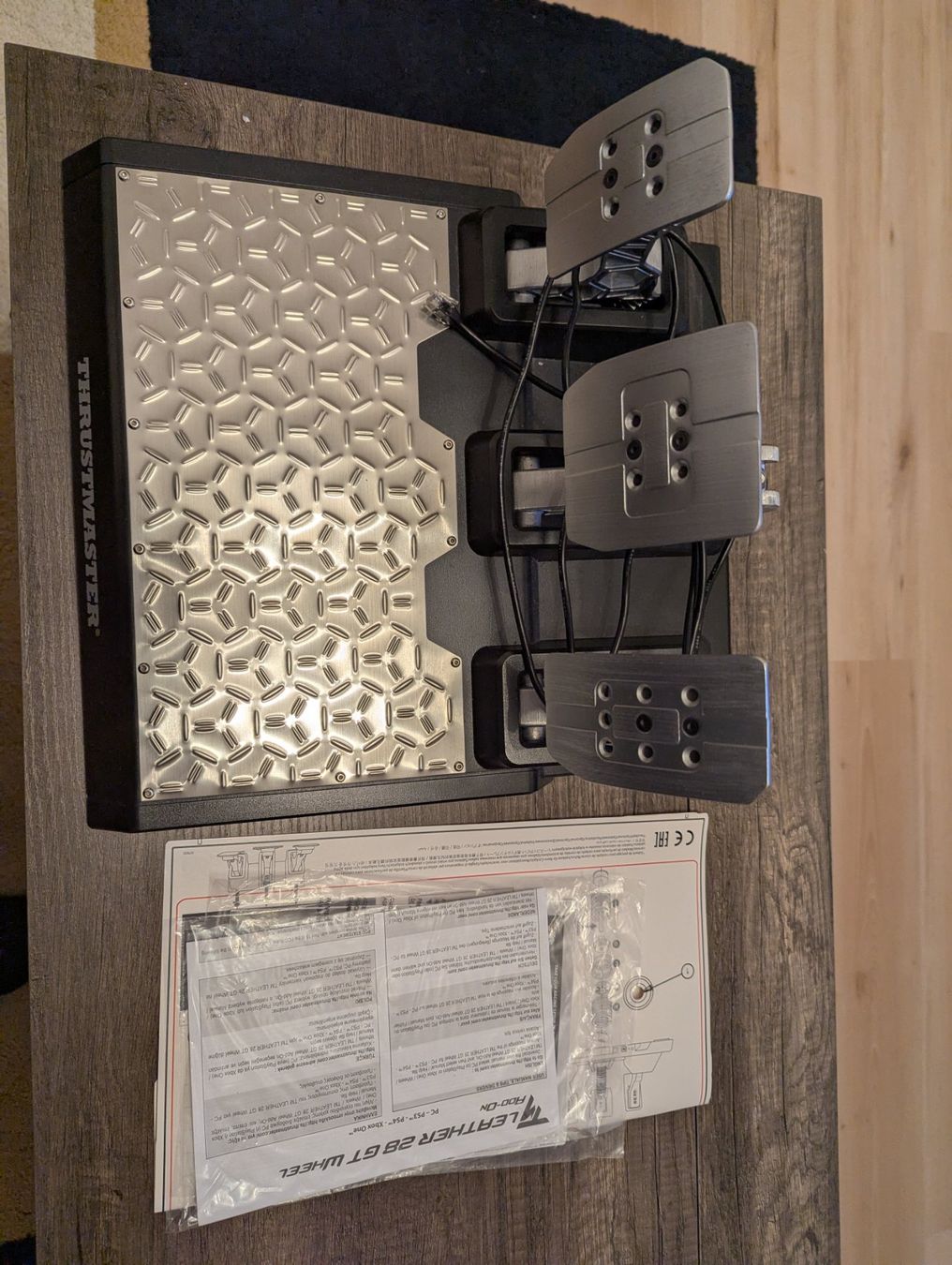 Thrustmaster T-LCM Pedals (Gebraucht) in Grenchen für CHF 100 – mit Lieferung auf Ricardo kaufen