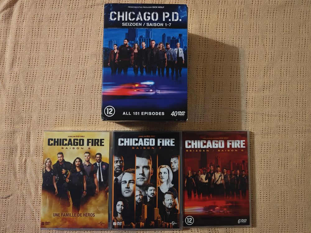 Chicago P.D. Saisons 1-7 + Chicago Fire 6,7,8 DVD, lot! (D'occasion) à ...