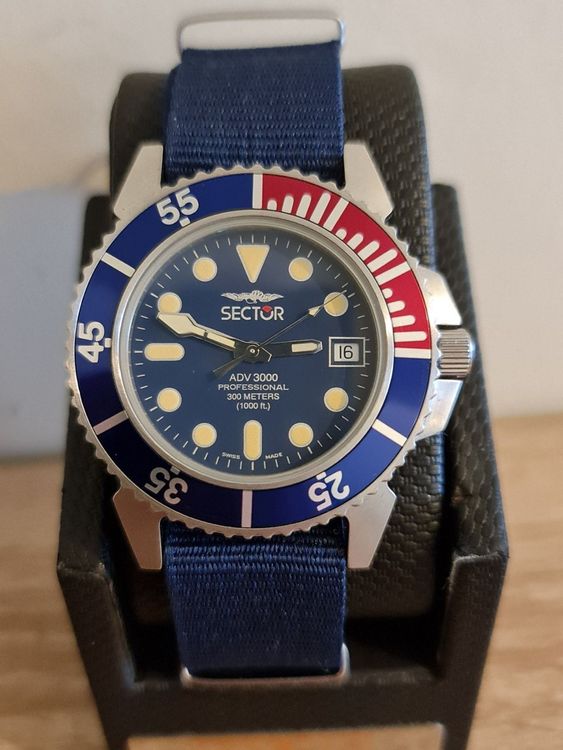 SECTOR adv 3000 (Neu (gemäss Beschreibung)) in Grand-Lancy für CHF 100 ...