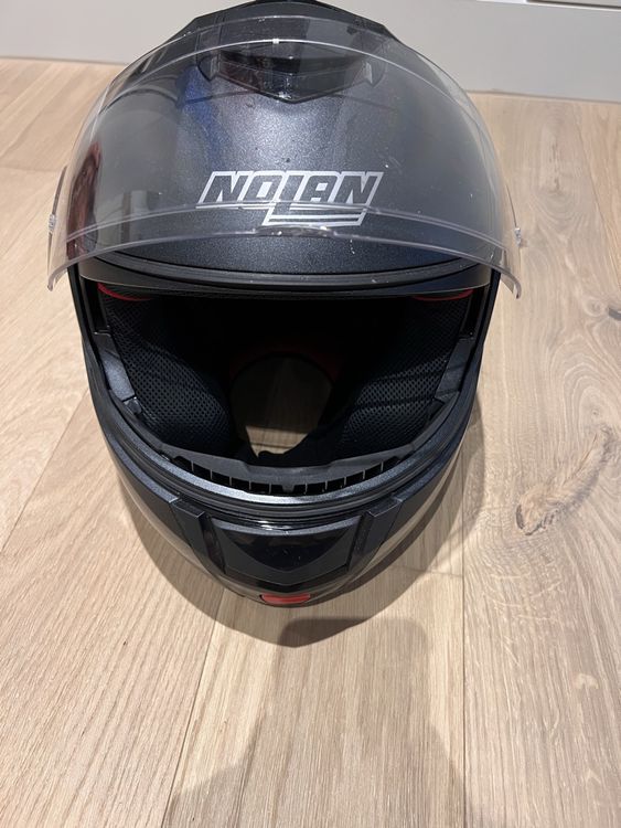 Motorradhelm (Gebraucht) in Winterthur für CHF 30 – mit Lieferung auf ...