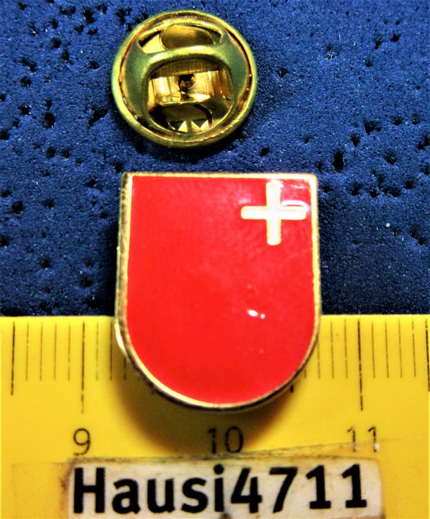 SCHMUCK-PIN KANTONS-WAPPEN SCHWYZ KLEIN 15X18mm GOLDIG (Gebraucht) in Ettingen für CHF 0.95 ...
