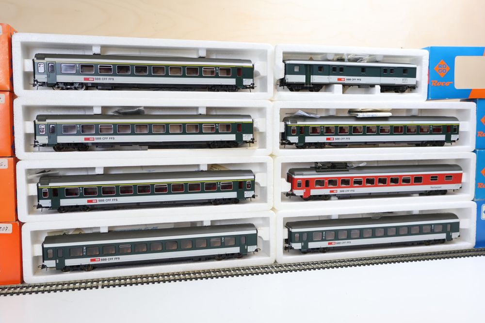 ROCO 8 x SBB Personenwagen 1./2. Klasse / Gepäckwagen H0 (Gebraucht) in ...
