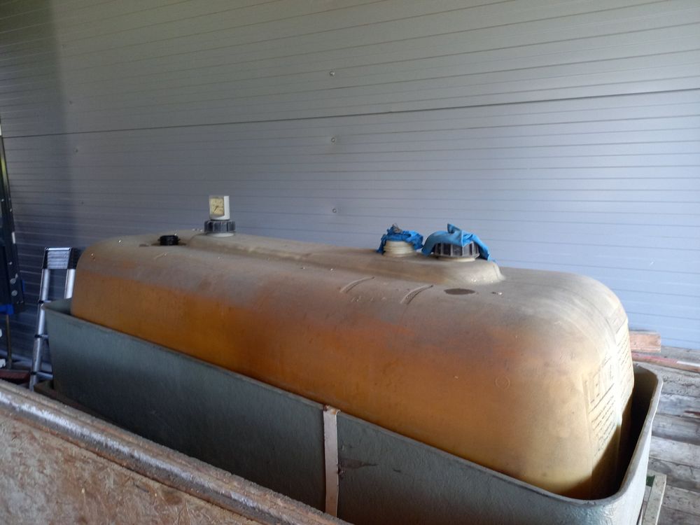 Diesel Tank 2000l | Kaufen auf Ricardo