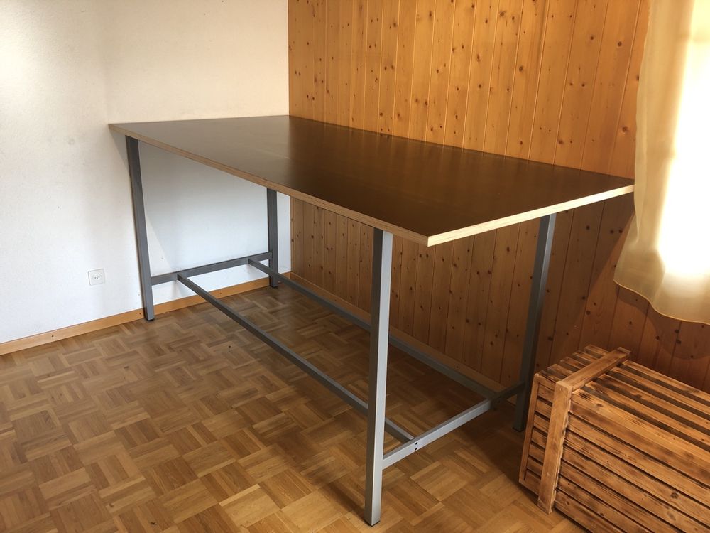 Bar- Hoch Tisch (Gebraucht) in Willisau für CHF 1 – nur Abholung auf ...