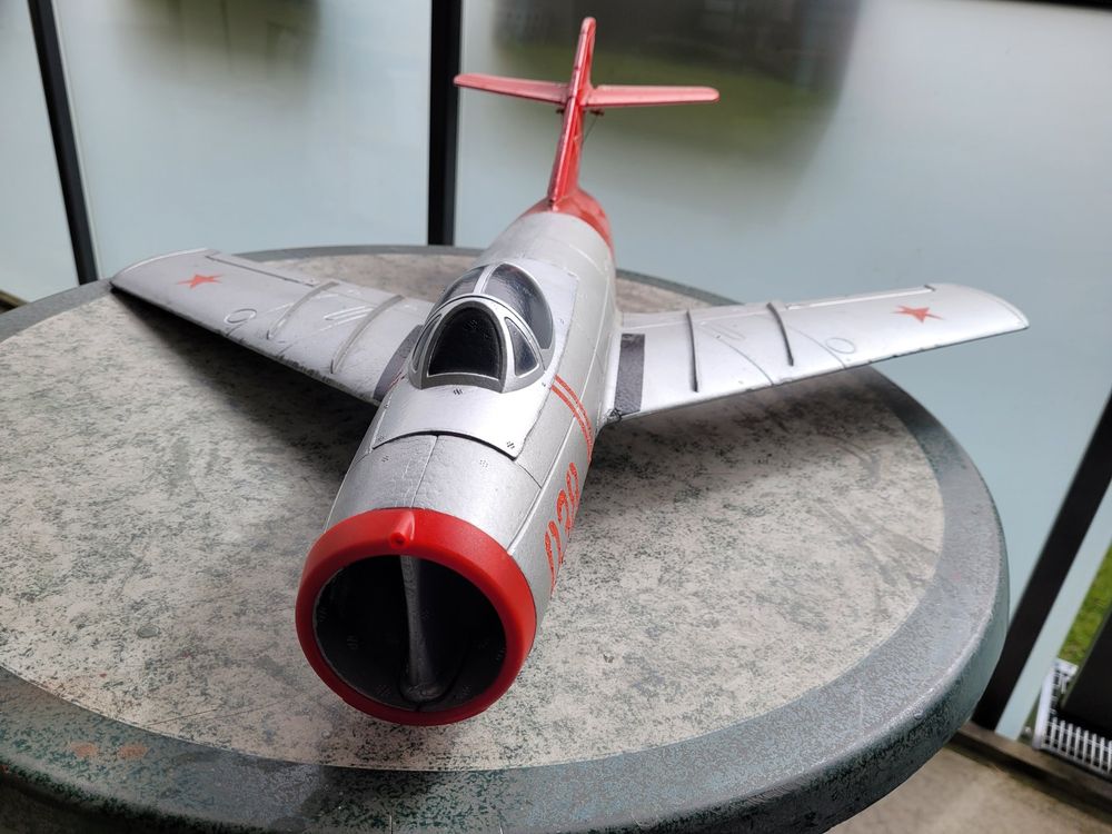 Neuwertige MIG-15, EPOJET komplett RTF., 64 mm. Impeller (Neu (gemäss ...