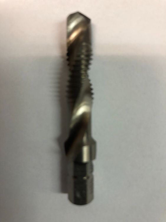 Kombi-Gewindebohrer HSSG M12 (Neu und originalverpackt) in Wagen für CHF 20 – mit Lieferung auf ...