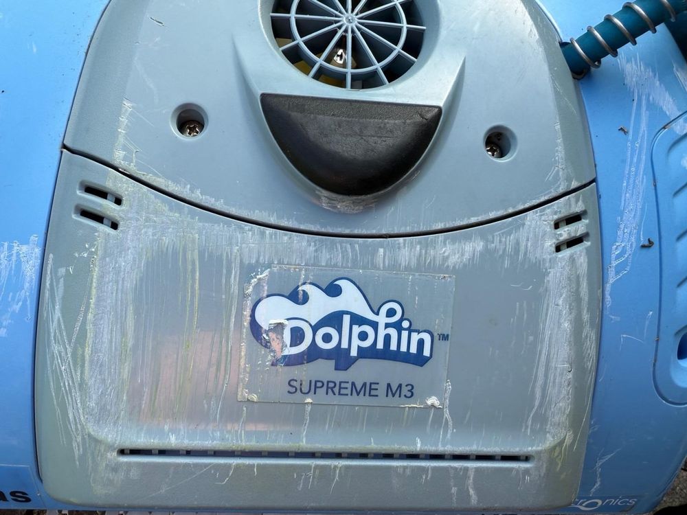 Dolphin Supreme M3 Poolroboter - Poolputz leicht! (Gebraucht) in ...
