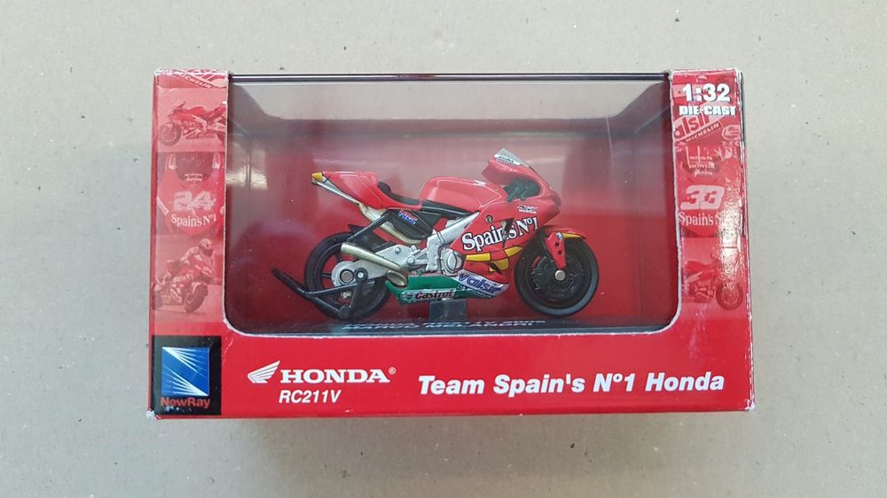 Honda RC 211 V Modell 1:32 | Kaufen auf Ricardo
