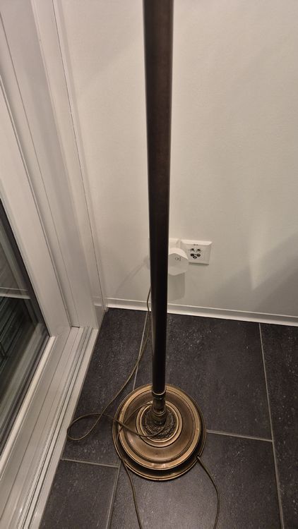 Antik stehlampe (Gebraucht) in Wängi für CHF 50 – nur Abholung auf Ricardo kaufen