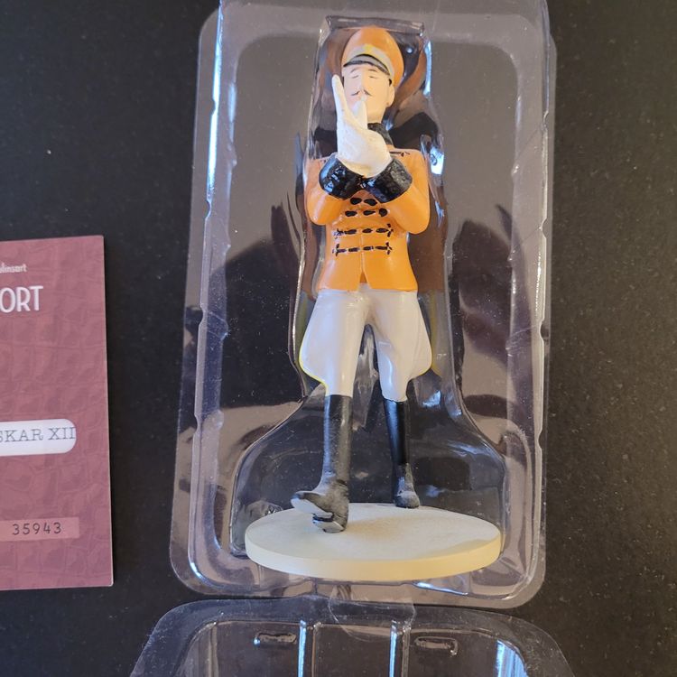 Livre Et Figurine Collection Tintin Le Roi Muskar (Neu (gemäss ...