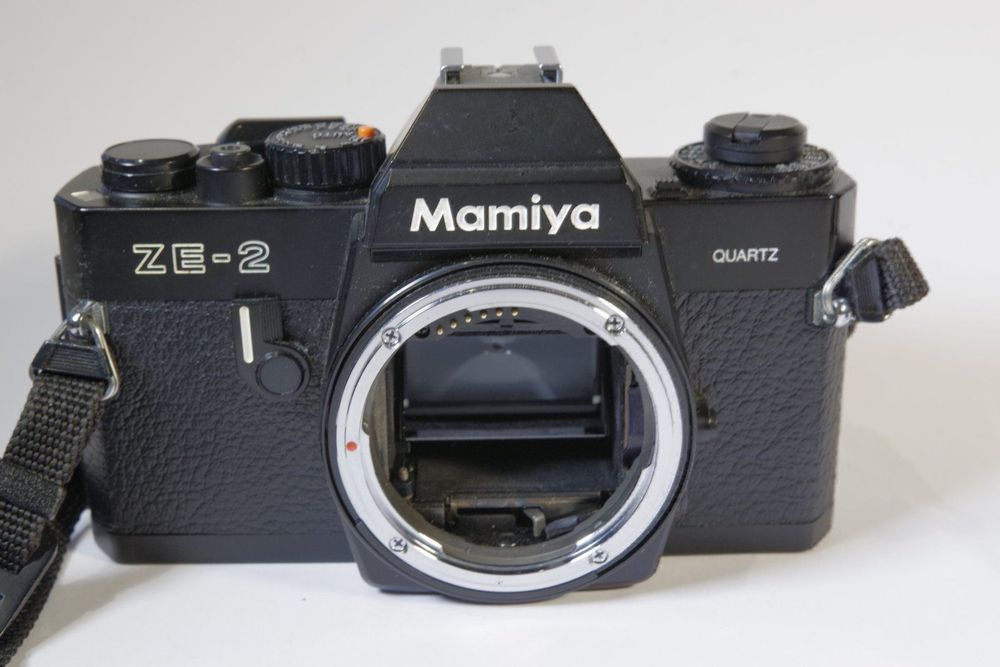 Mamiya ZE Quartz, defekt (Gebraucht) in Erlinsbach für CHF 9 – mit ...