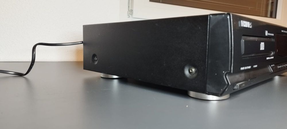 Geniessen Sie Musik mit dem Philips CD 751 CD-Player (Gebraucht) in ...