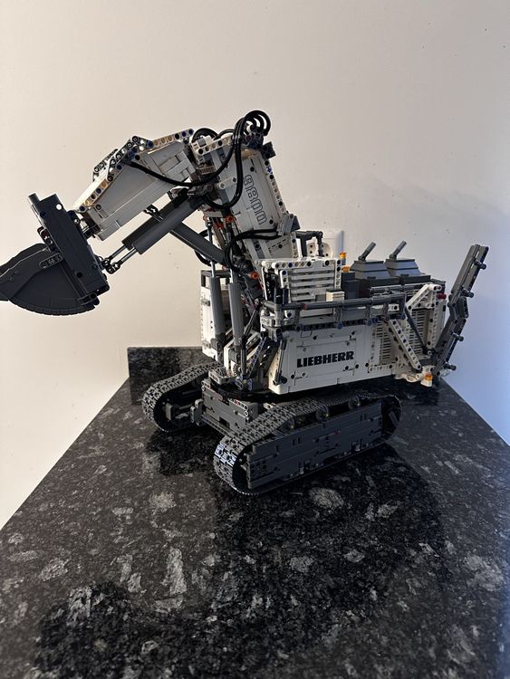 Lego Technic 42100 - Liebherr Bagger R 9800 Excavator (Gebraucht) in ...