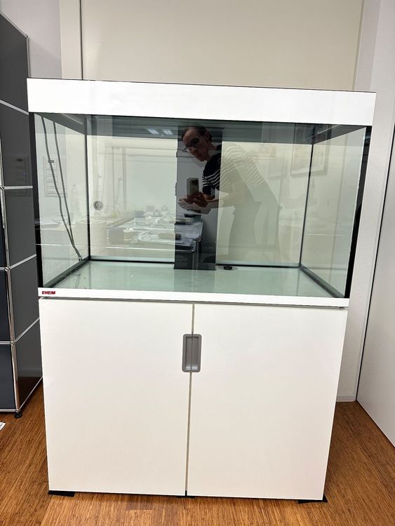 Aquarium 300 Liter Eheim Incpiria 300 LEDmit Unterschrank (Gebraucht ...