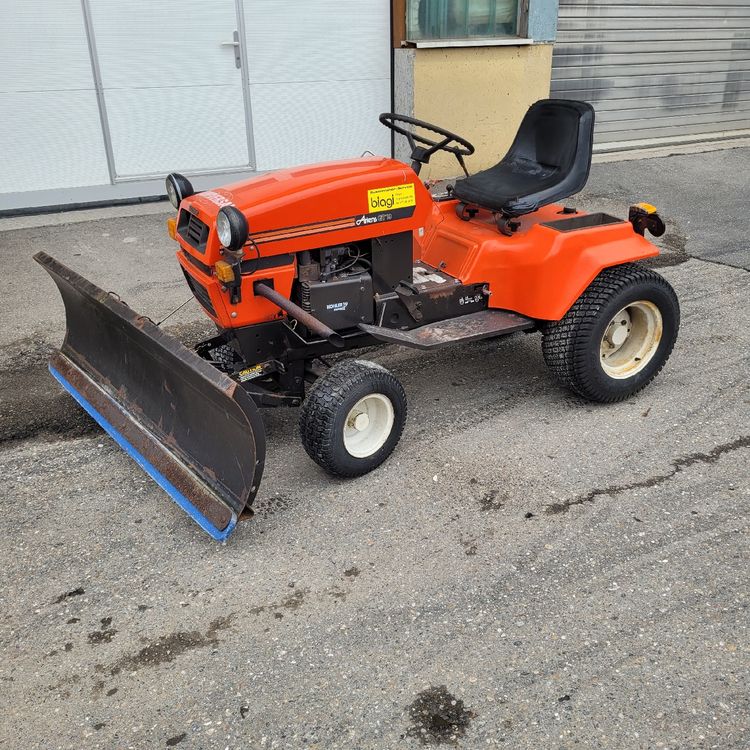 Kleintraktor Universal Schneepflug (Gebraucht) in Reichenburg für CHF ...