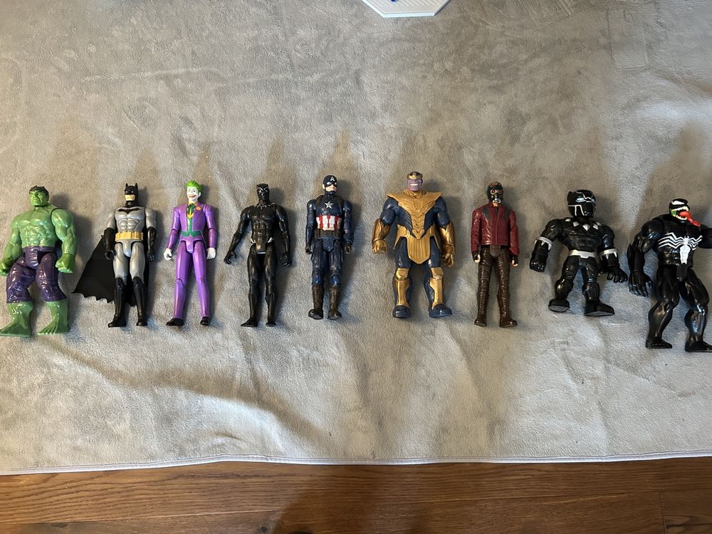 Marvel und DC Superhelden Figuren Set (Gebraucht) in Villmergen für CHF ...