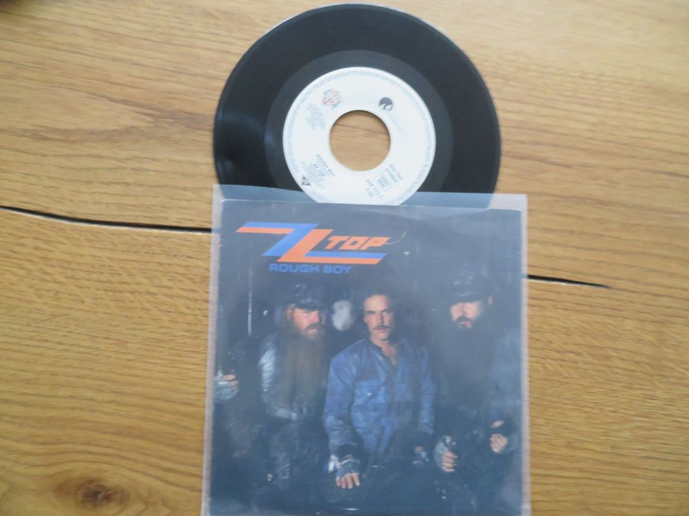 ZZ TOP SINGEL (Neu (gemäss Beschreibung)) in Zürich für CHF 6 – mit ...