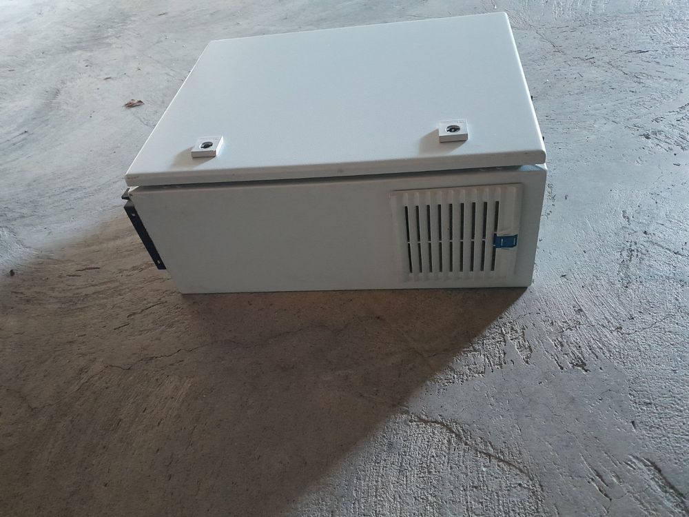 klemmenkasten Rittal 500x400x210mm | Kaufen auf Ricardo