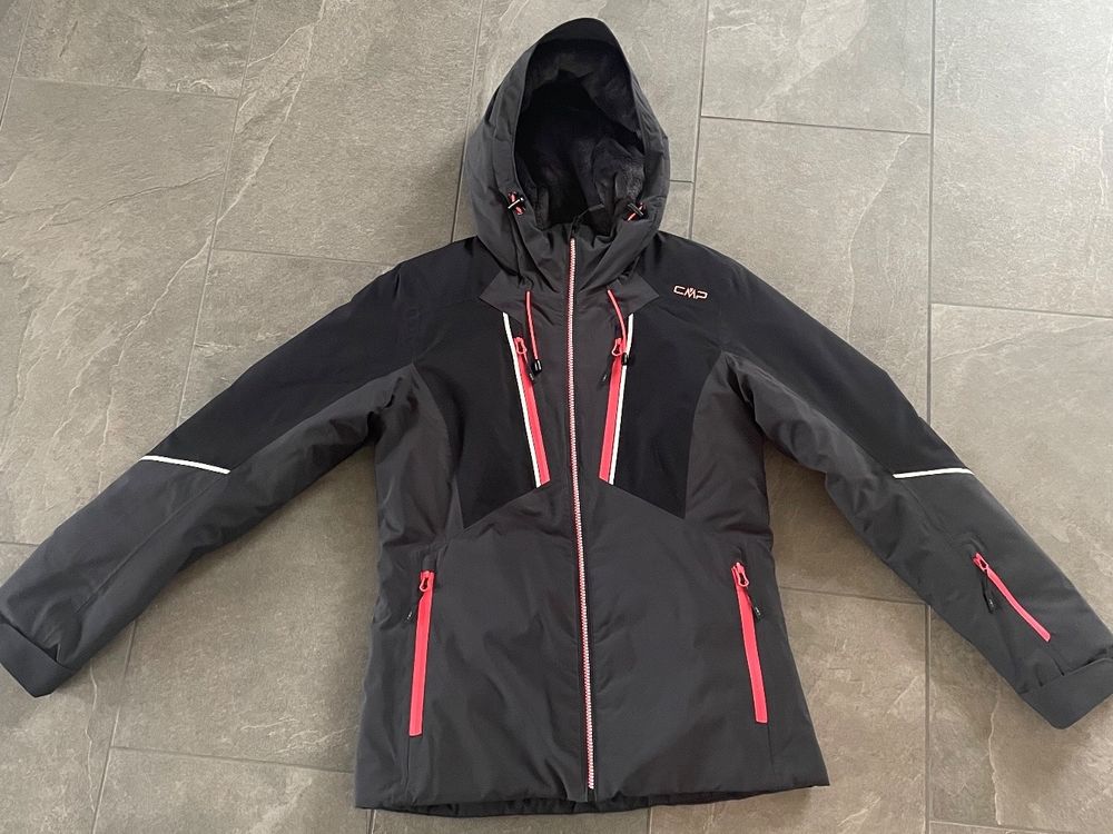 Superschöne Skijacke von CMP (Gebraucht) in Bubikon für CHF 45 – mit ...