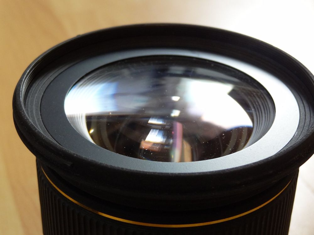 top Sigma 20mm 1.8 EX DG AF für Sony A-Bajonett (Gebraucht) in Lausen ...