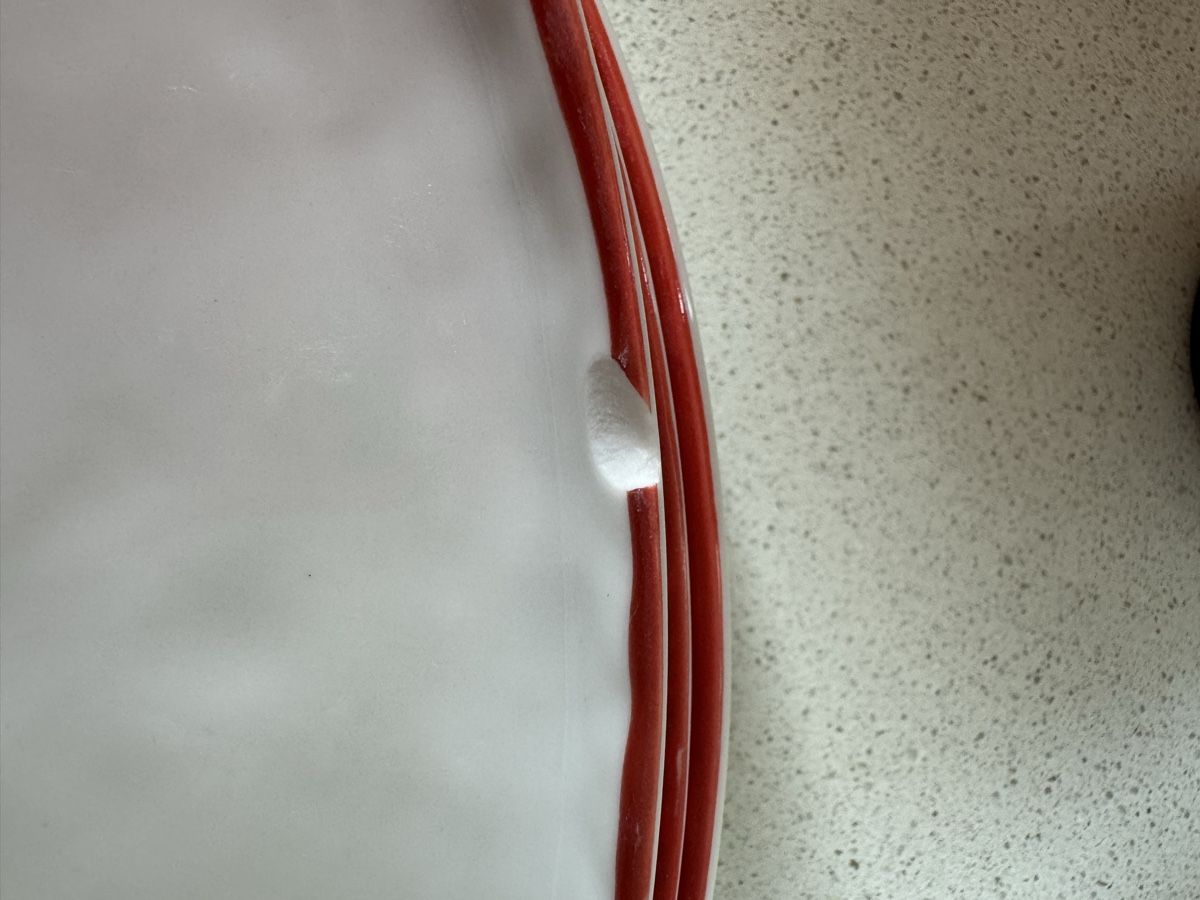 Lambert Pizzateller /Essteller mit rotem Rand (Gebraucht) in Emmen für ...