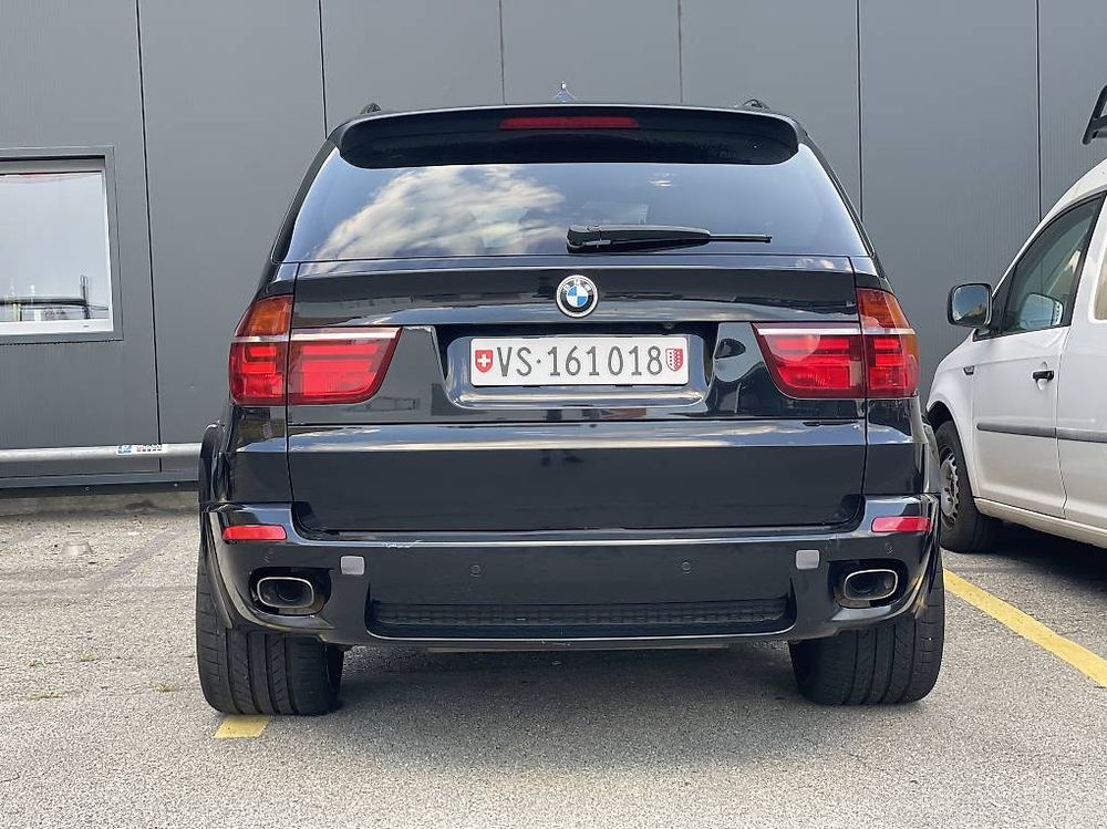 BMW X5 E70 40d M-Paket Facelift (Gebraucht) in Gamsen für CHF 9000 – nur Abholung auf Ricardo kaufen