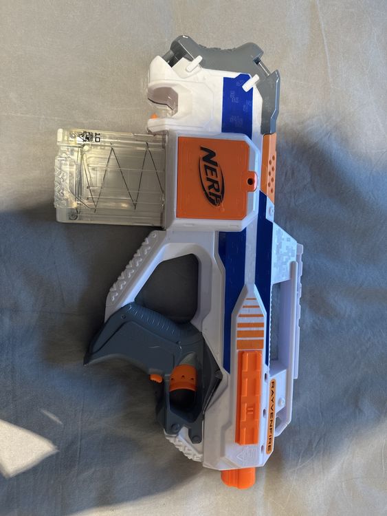 Nerf Rayvenfire P90 10 Schuss N-Strike Elite (Gebraucht) in Bassersdorf ...