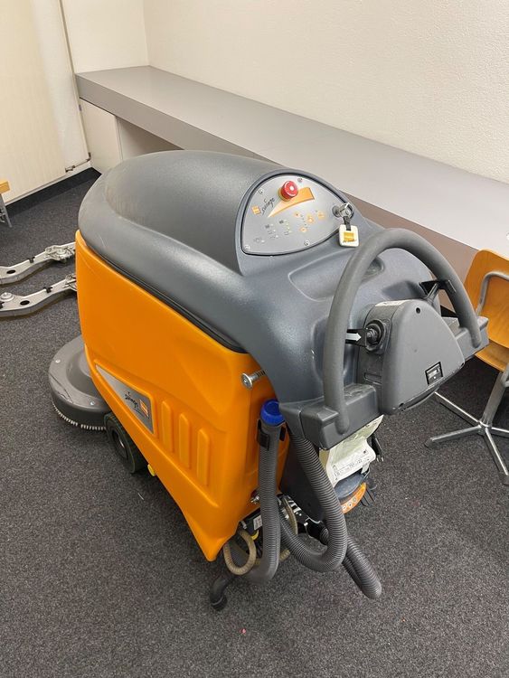 Scheuersaugmaschinen Taski Swingo 1850 (Gebraucht) in Oppligen für CHF ...