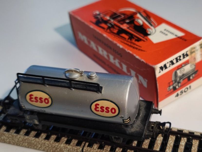 Märklin 9 Güterwagen 4513, 4510, 4508, 4501, 4000.... (Gebraucht) in ...