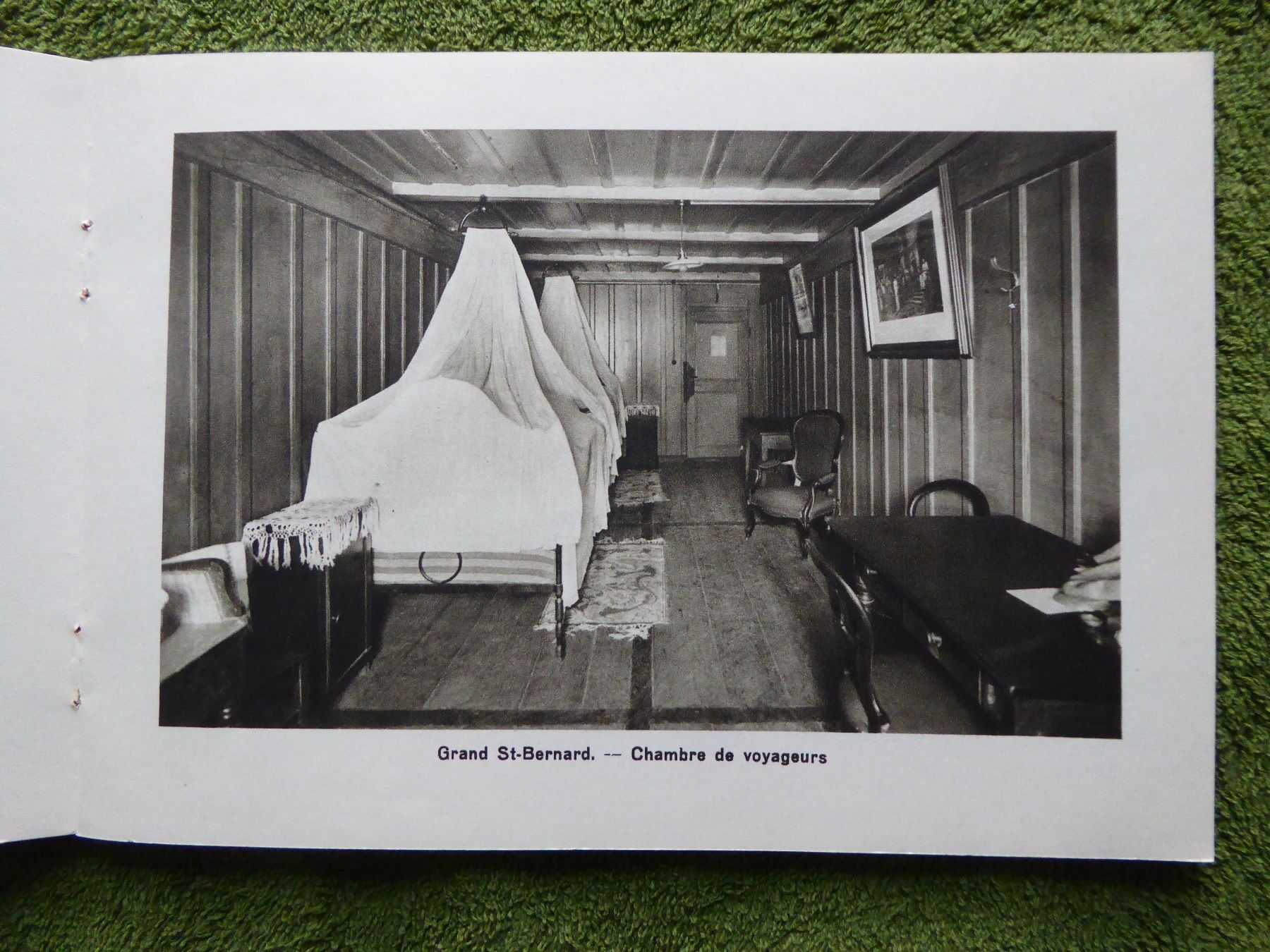 Grand St.Bernard. 32 Illustrations. (JANUAR-AKTION) (Gebraucht) in ...