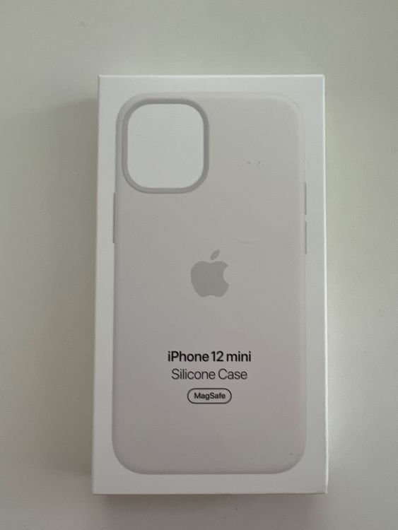 Apple iPhone 12 mini Silicone Case mit MagSafe, white | Kaufen auf Ricardo