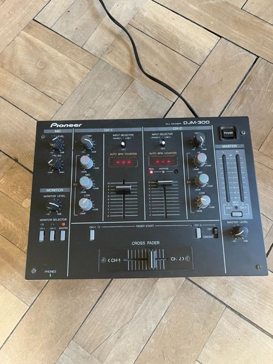 Pioneer DJM-300 2-Kanal-Mixer (Gebraucht) in Zürich für CHF 60 – mit ...