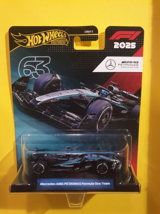 Hot Wheels MERCEDES-AMG PETRONAS FORMULA ONE TEAM #63 (Neu und ...