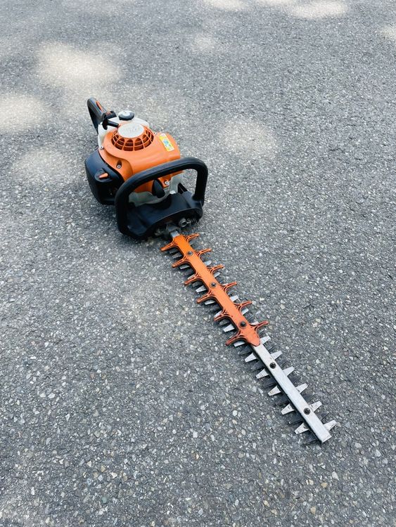 Heckenschere Stihl HS 81 R (Defekt) in Würenlos für CHF 136 – nur Abholung auf Ricardo kaufen