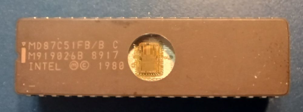 Single-Chip CMOS-Microcontroller Intel MD87C51FB | Kaufen auf Ricardo