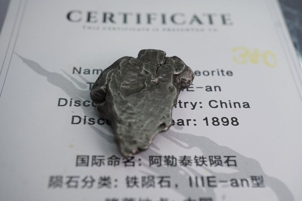 Aletai Meteorit China 13.5g ab 20.- Auktion (Neu und originalverpackt ...