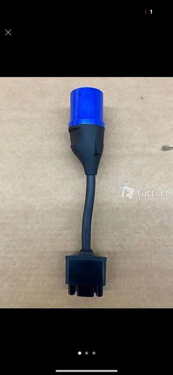 Tesla UMC Blauer Adapter - 16A / 32A | Kaufen auf Ricardo