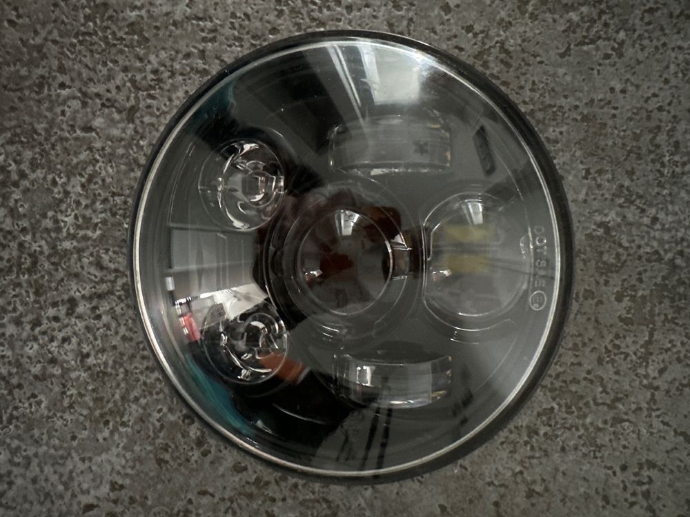 Harley Daymaker 5 3/4“ Kopie mit DOT SAE (E) | Kaufen auf Ricardo