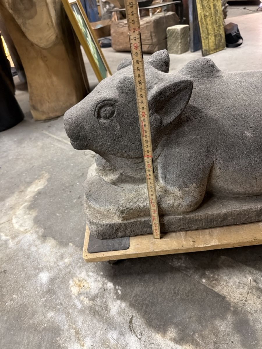Antike Steinfigur Kuh, ca. 40cm hoch – Gartendeko (Neu (gemäss ...