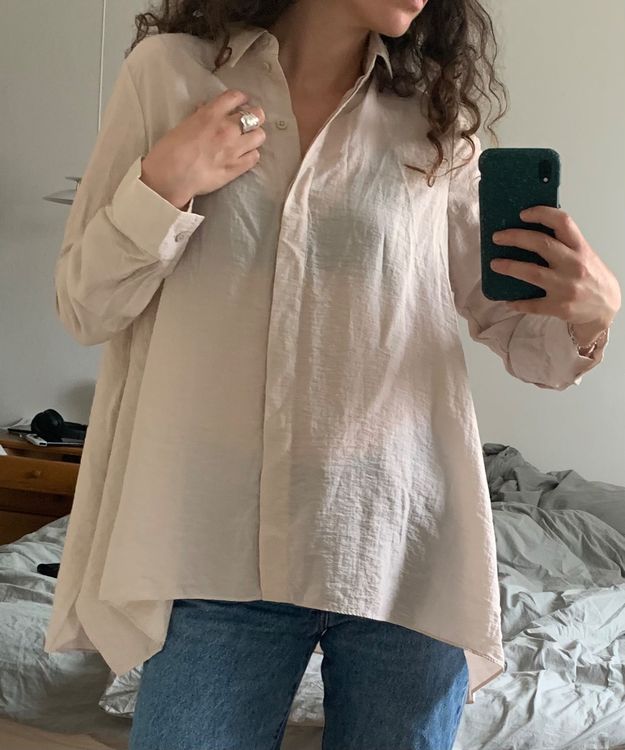 Fliessende cremefarbene oversized Bluse von COS, Gr. 34 (Gebraucht) in ...