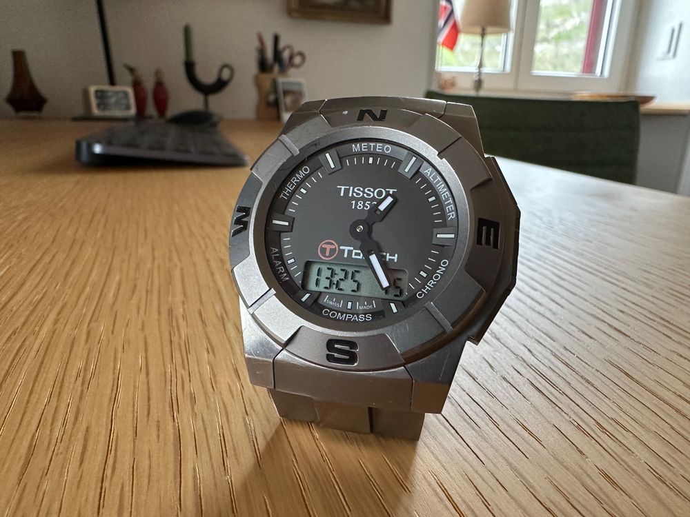 Montre Uhr Tissot Touch Collection T-Touch Trekking Titane (Gebraucht) in Epesses für CHF 320 ...
