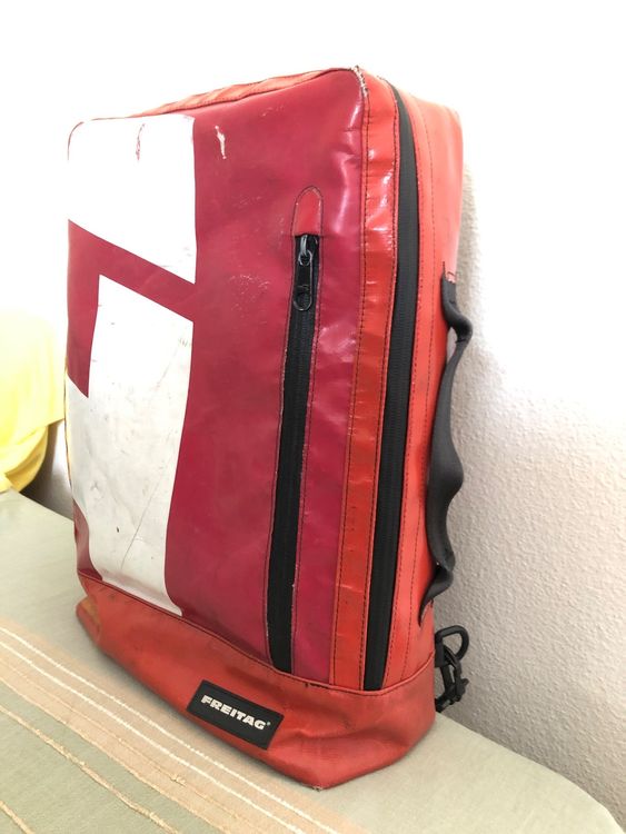 Freitag Rucksack Rot Hazzard (Gebraucht) in Zürich für CHF 112 – mit ...