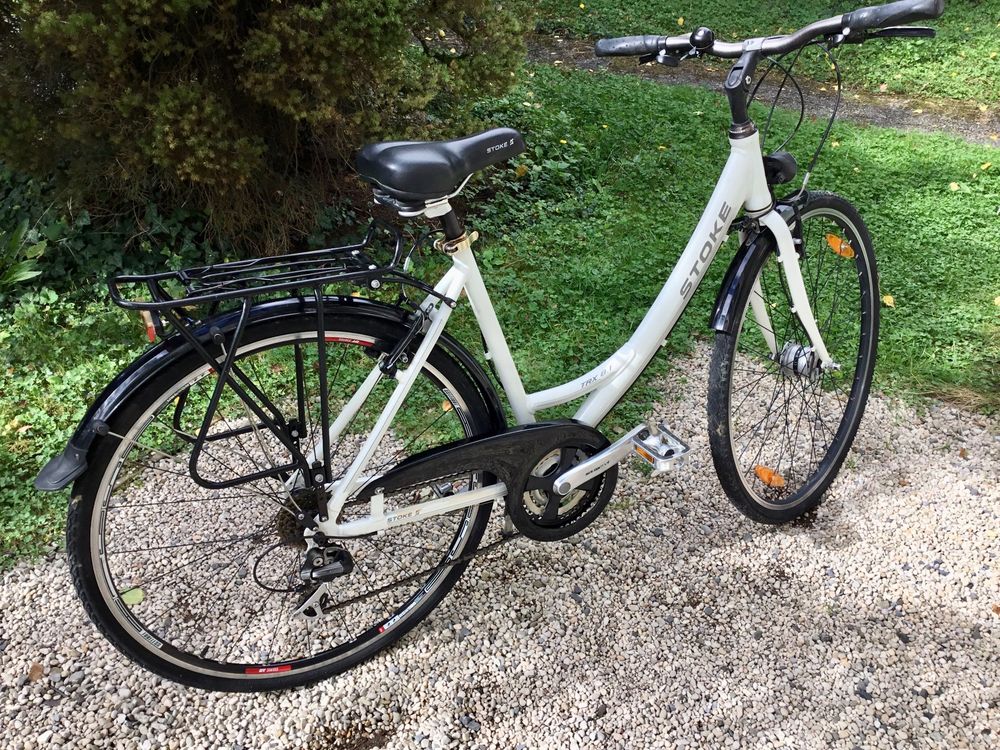 Vélo de Ville et de Randonnée STOKE, blanc, Dame, 28 pouces (D'occasion ...
