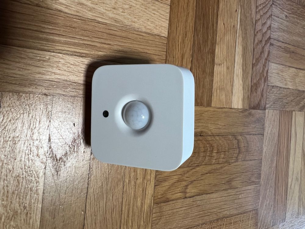 Philips Hue Bewegungssensor (Gebraucht) in Wettingen für CHF 20 – mit ...