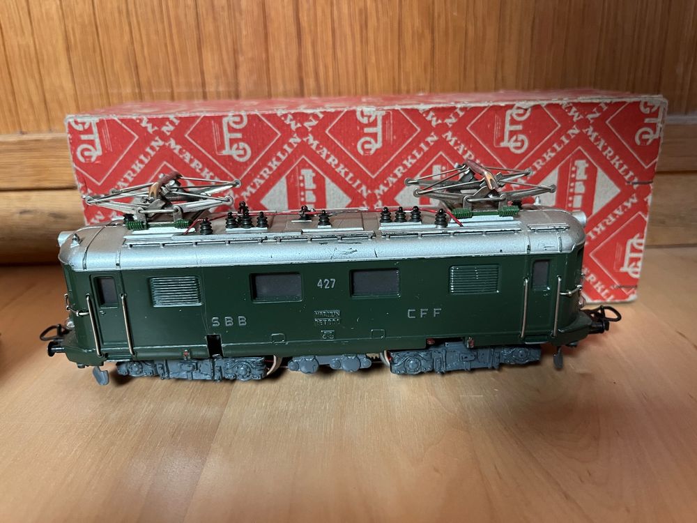 Märklin RET 800 / 3014 SBB 427 Re 4/4 E-lok roter Pfeil (Gebraucht) in Schlieren für CHF 85 ...