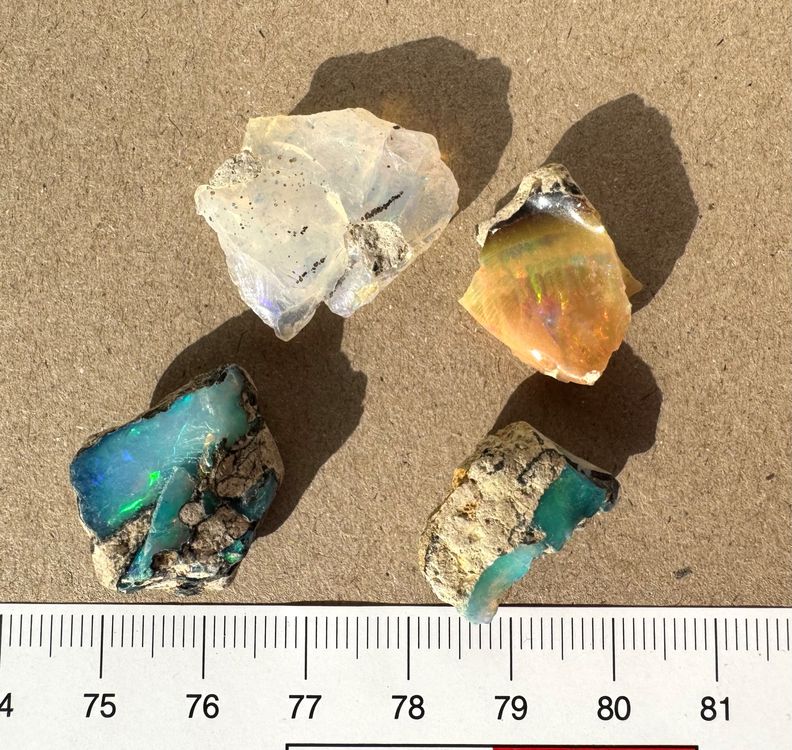 Opale aus Welo Mine Aethiopen Splitter roh unbehandelt Opal (Neu und ...