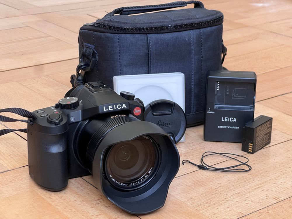 TOP!!! Leica V-Lux Typ 114 mit Zubehör (Neu (gemäss Beschreibung)) in ...